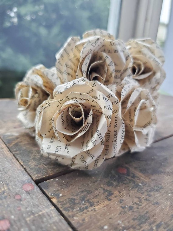 6 Paper Roses Book Page Flowers Bookish Wedding Decor Paper - Etsy
