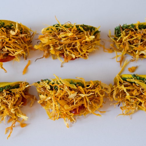 Binky Cupcakes 100% Organic and Healthy Treats for Rabbits | Etsy