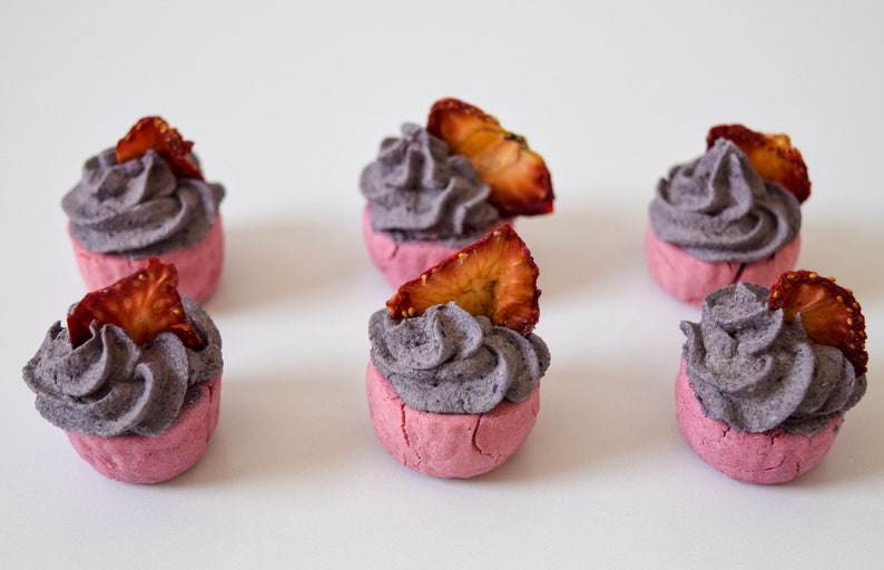 Binky Cupcakes 100% Organic and Healthy Treats for Rabbits - Etsy