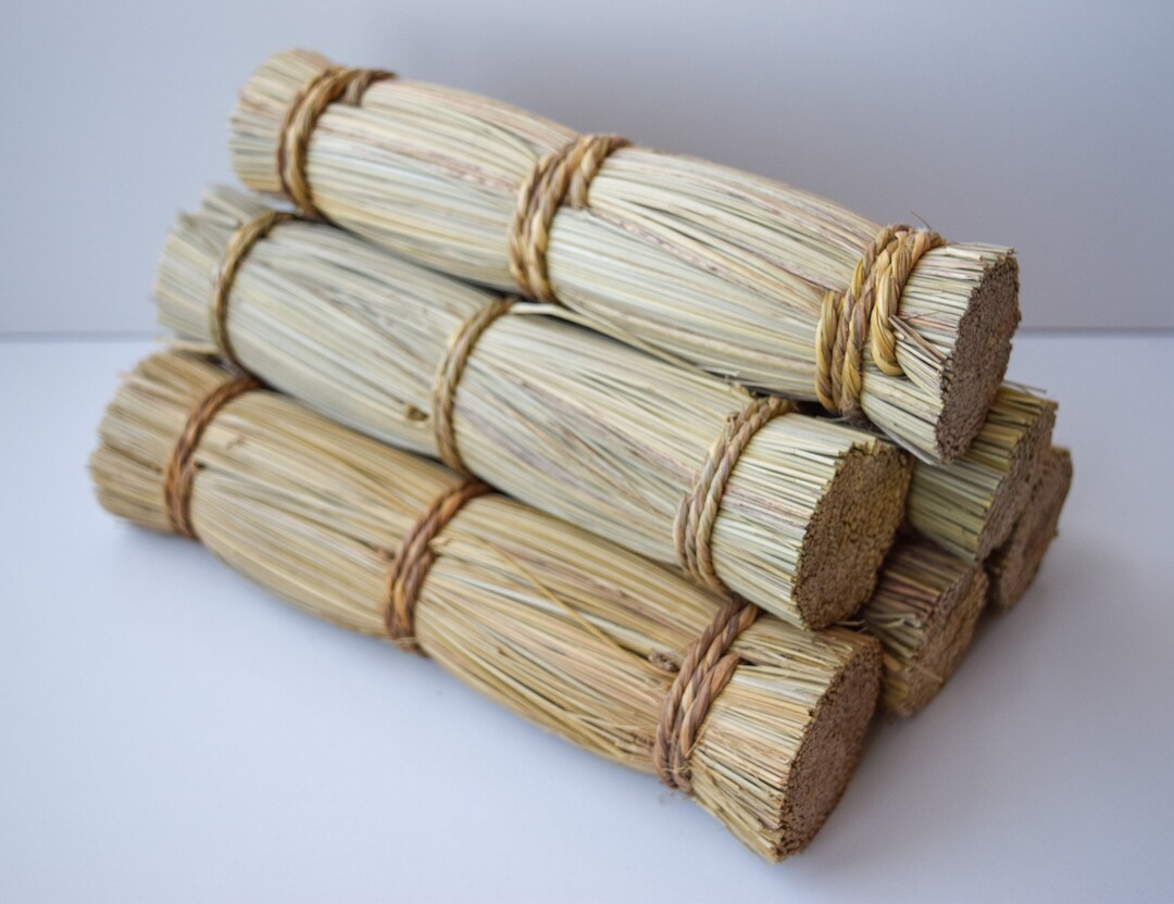 Grass Bundle Chew Toy | Natural, Safe, Non-toxic, Handmade Chew Toy for ...