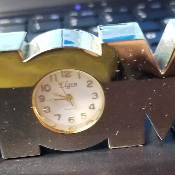 Elgin Battery Clock - Etsy