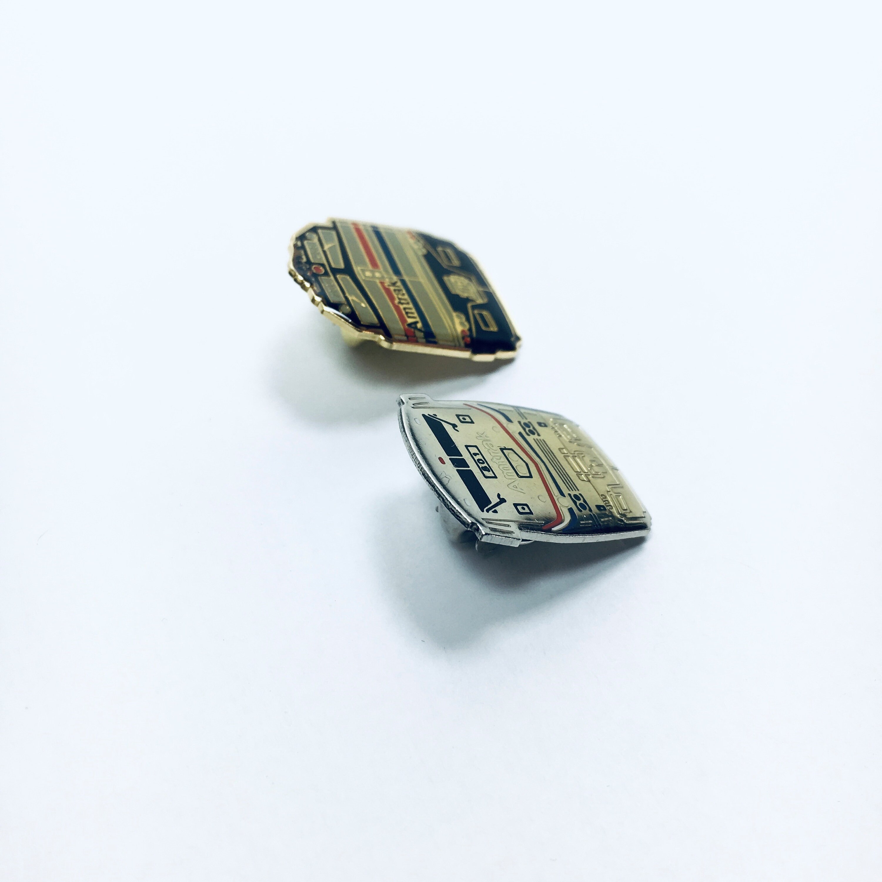 EMD F40PH and GE Genesis Passenger Train Diesel-electric Locomotive ...