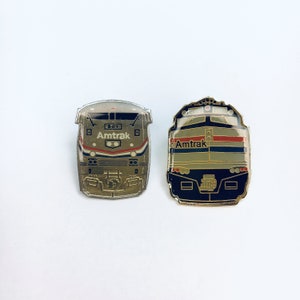 EMD F40PH and GE Genesis Passenger Train Diesel-electric Locomotive ...