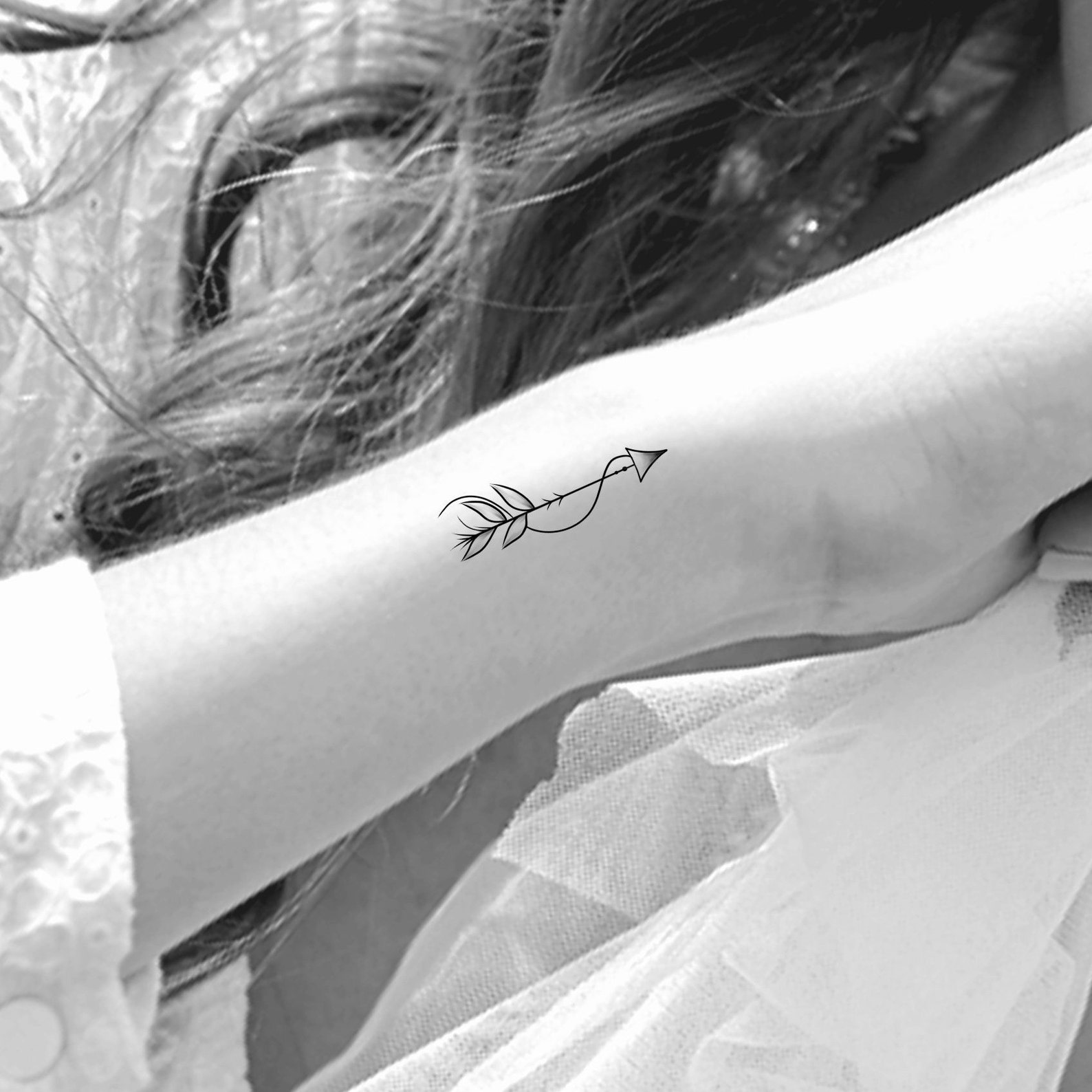 Small Arrow Temporary Tattoo - Etsy