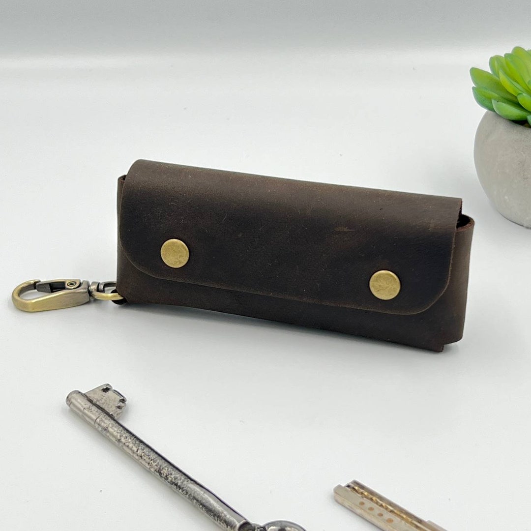 Brown Leather Key Holder, Personalized Key Holder for a Special Gift ...