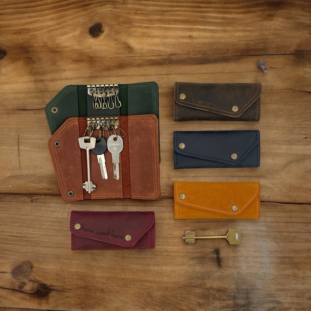 Handmade Crazy Horse Leather Key Holder: Personalized Key Organizer - Etsy