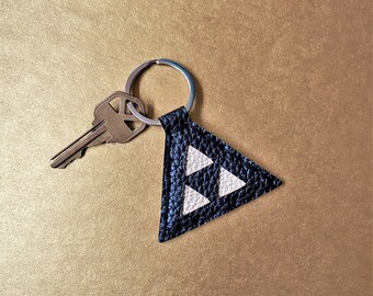 Legend of Zelda Triforce Keychain - Etsy