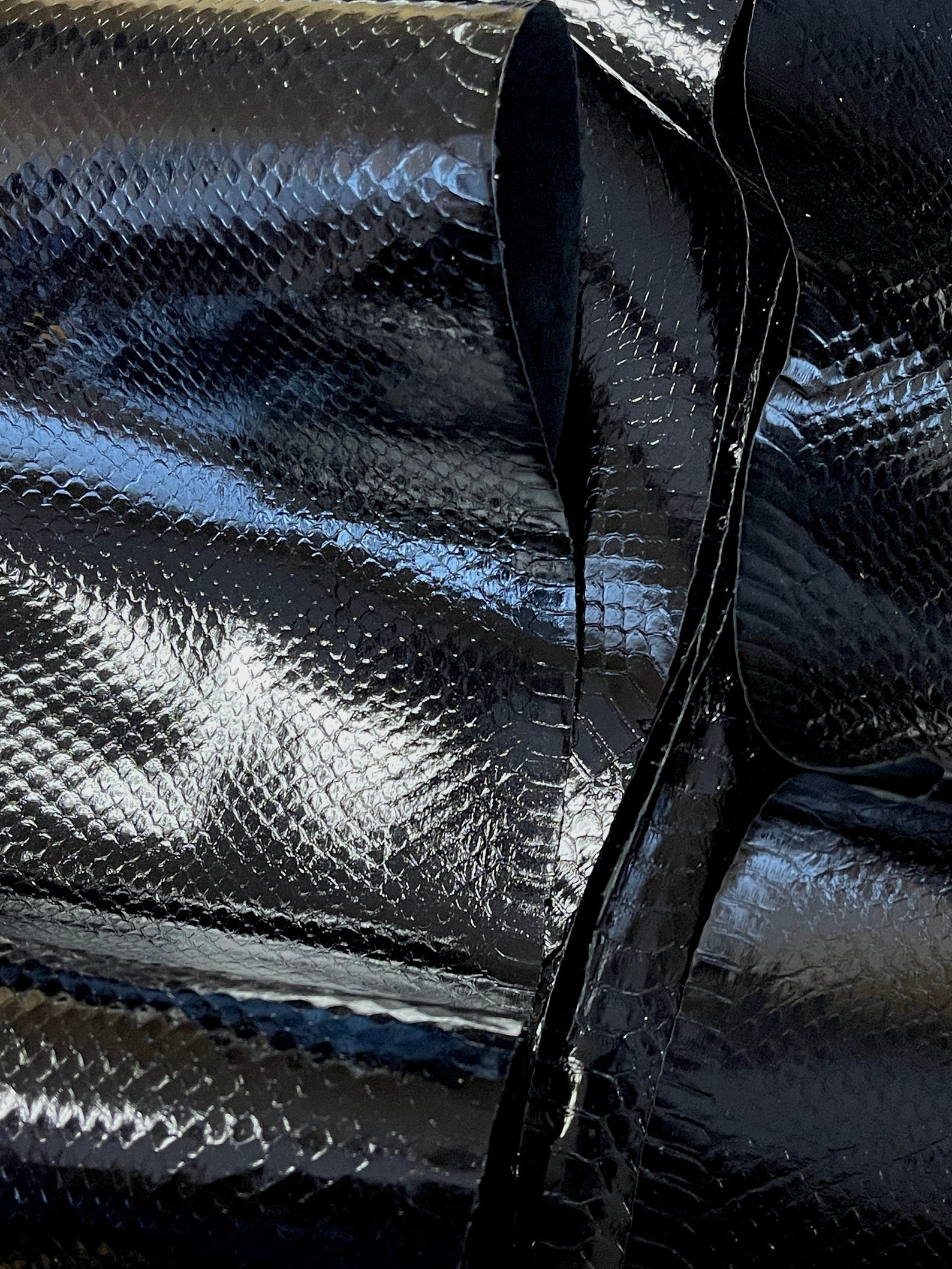 Genuine Black Snake Skin, Beige Snake Skin, Brown Snake Skin From Italy ...