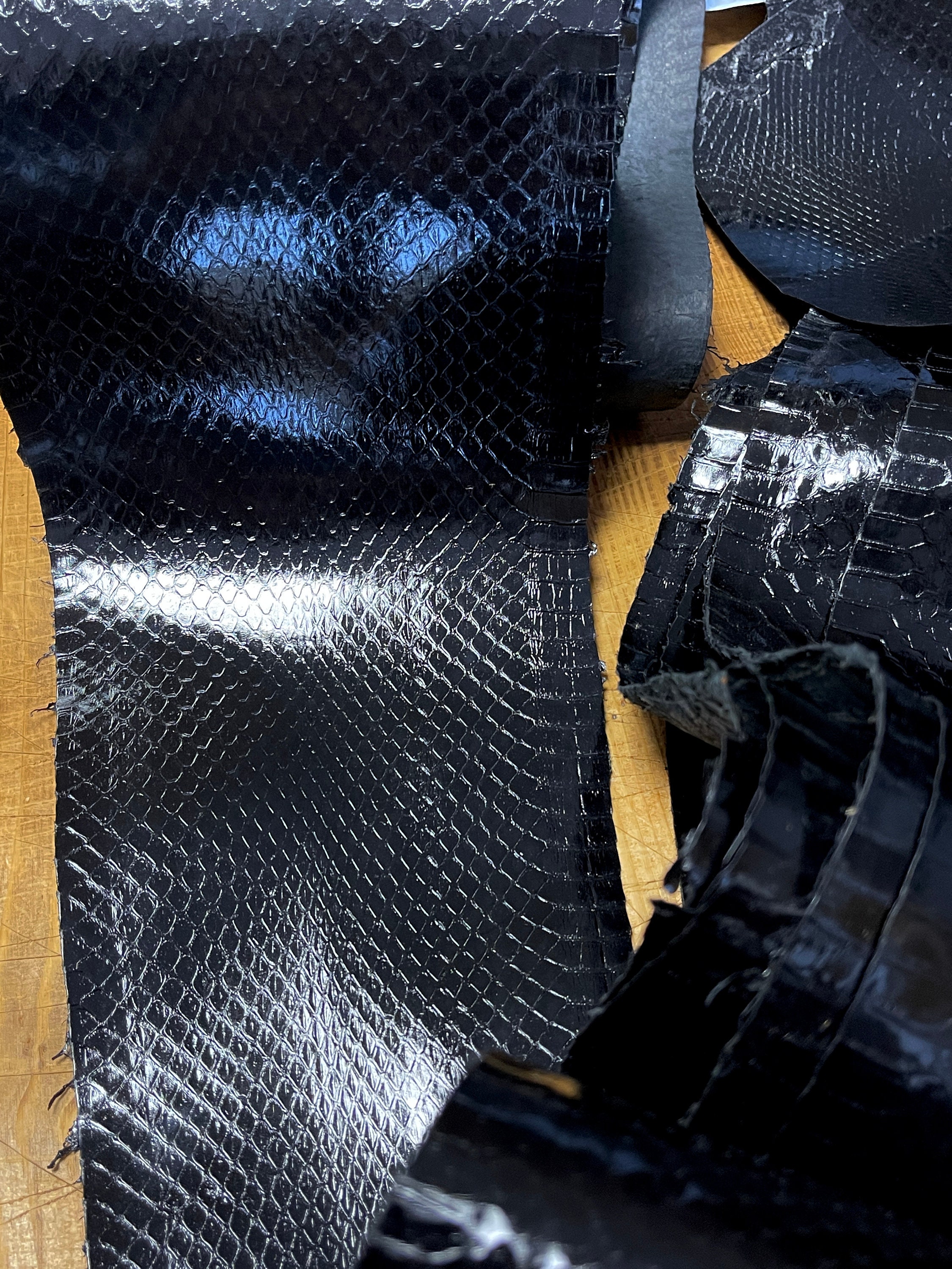 Genuine Black Snake Skin, Beige Snake Skin, Brown Snake Skin From Italy ...