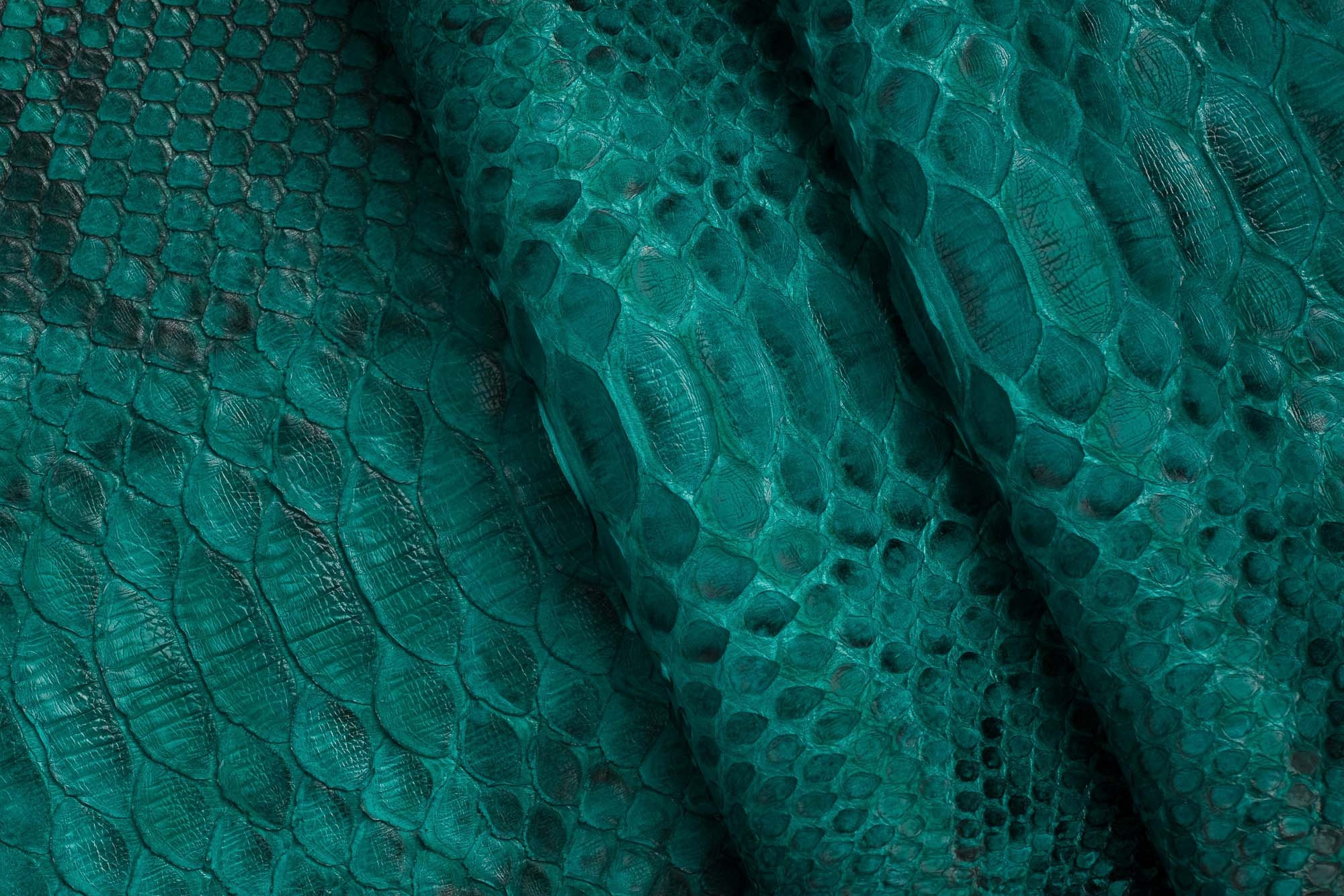 Genuine Olive Python Skin, Green Glossy Snake Skin, Red Matte Snake ...