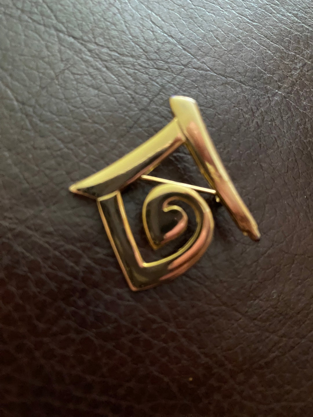 Rare Vintage Signed United Nations Gold Tone Brooch Lapel Pin Canada - Etsy