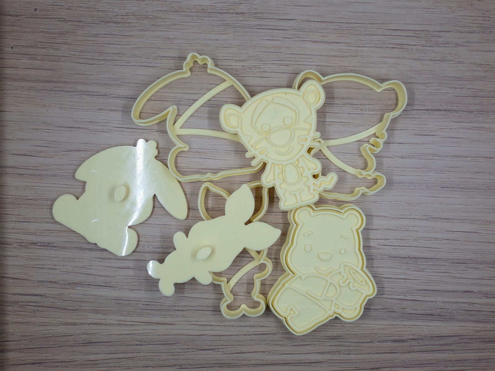 Winnie the Pooh Cookie Cutter Set Piglet Tigger Eeyore Heffalump ...