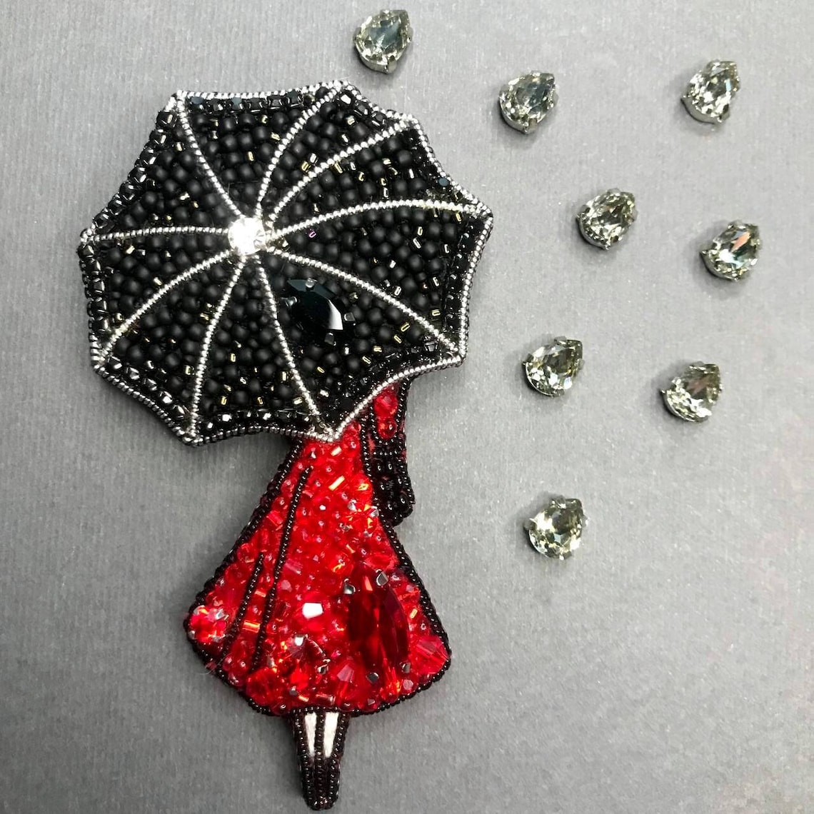 Autumn Brooch Woman With an Umbrella Handmade Beaded Brooch - Etsy
