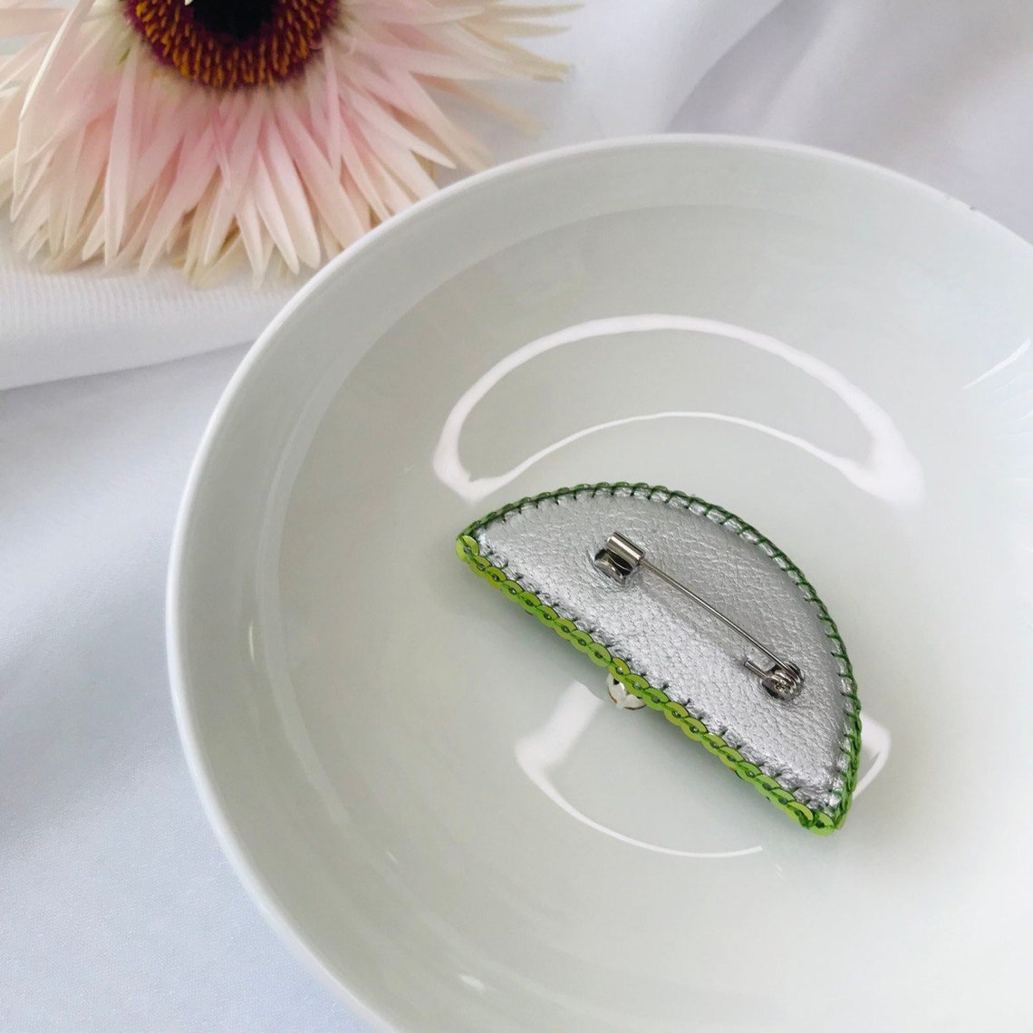 Lime Slice Pin, Juicy and Colorful Lime Beaded Handmade Brooch - Etsy