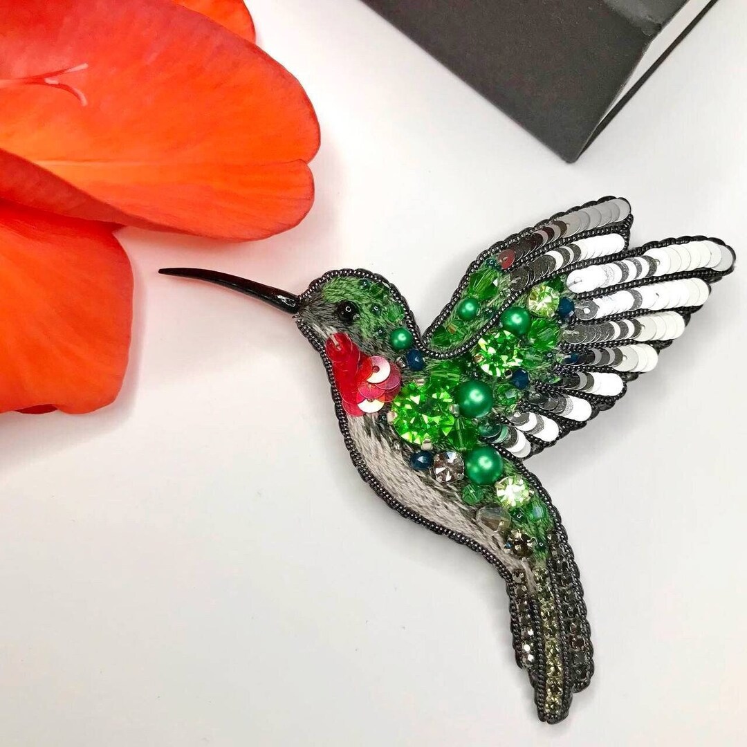 Ruby-throated Hummingbird Brooch, Handmade Embroidered Bird Pin - Etsy