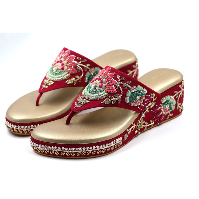 Ethnic Indian Women Velvet / Suede/synthetic Pink Wedges Shoe With ...