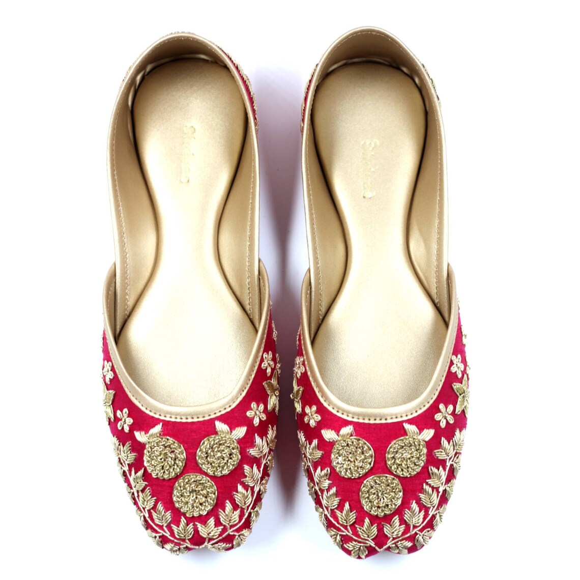 Red Punjabi Jutti Indian Ethnic Jutti Shoe With Embroidery Indian ...