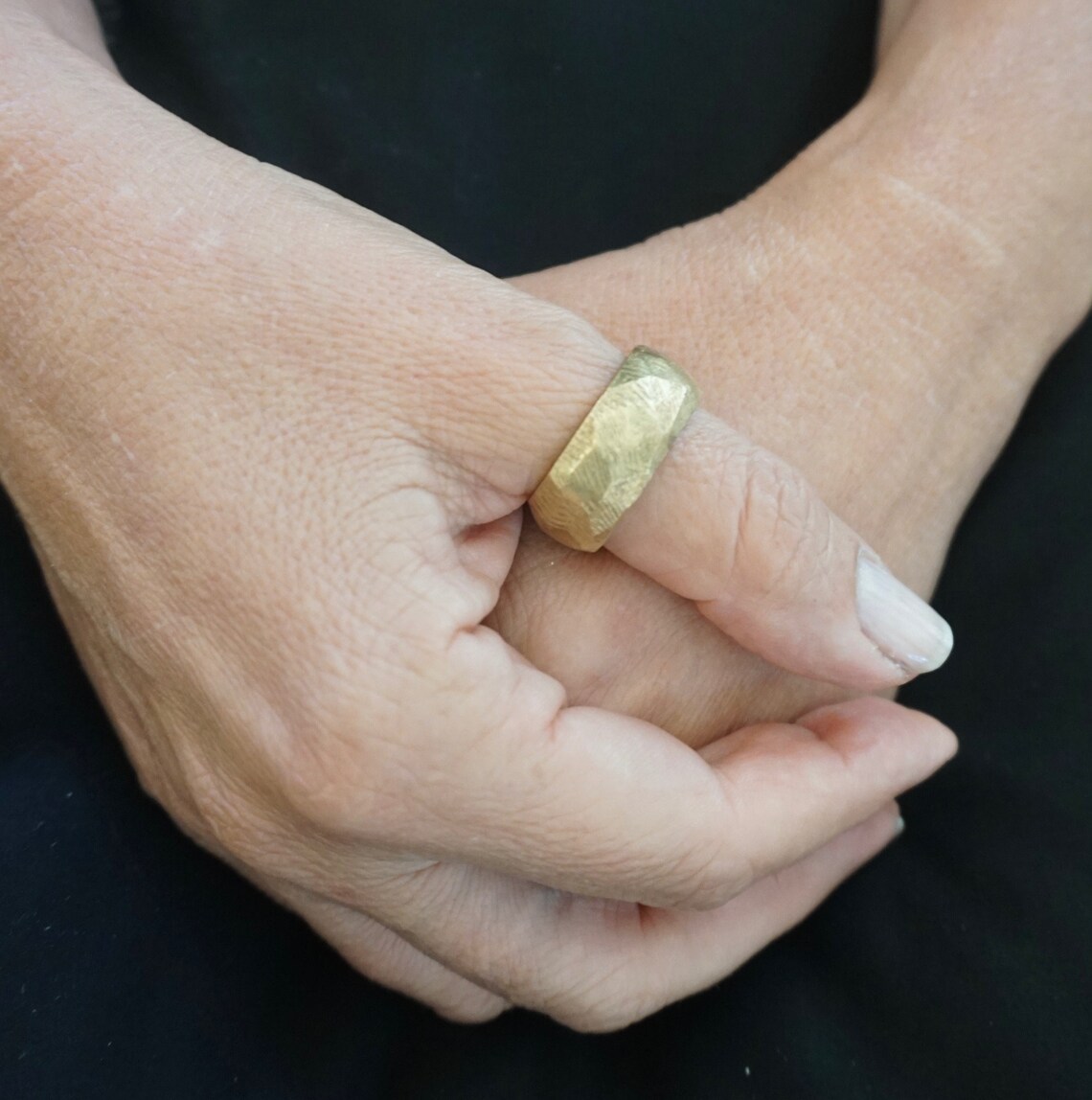 Faceted Texture Band Ring - Etsy