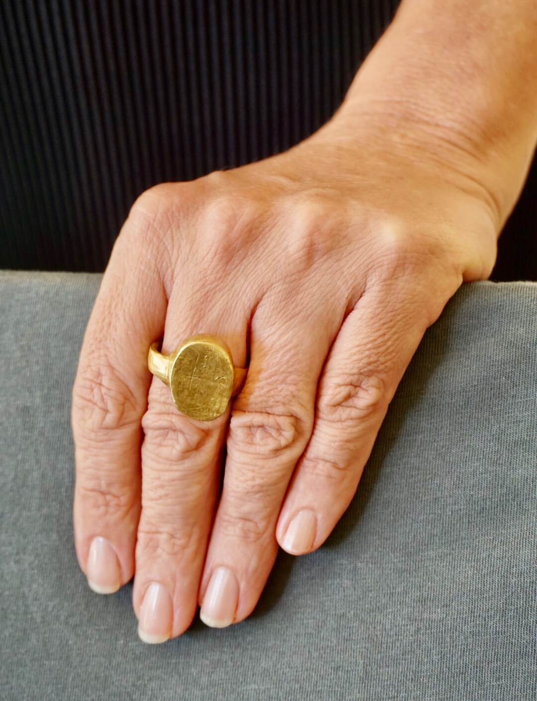 Brass Signet Ring With Uniquely Designed Seal Ring,oval Shaped Ring ...