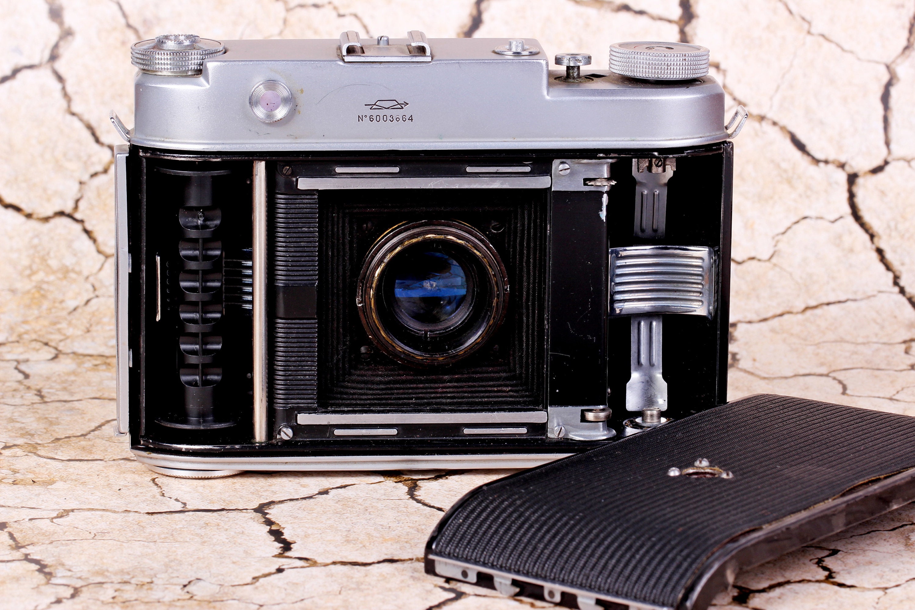 ISKRA 2 Vintage Soviet Camera Lens Industar 58 3.5 / 75 Medium Format 6 ...