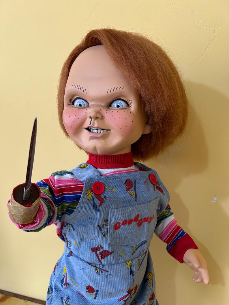 Chucky Angry Knife - Chucky Doll Life Size - Chucky Prop 1:1 - Custom ...