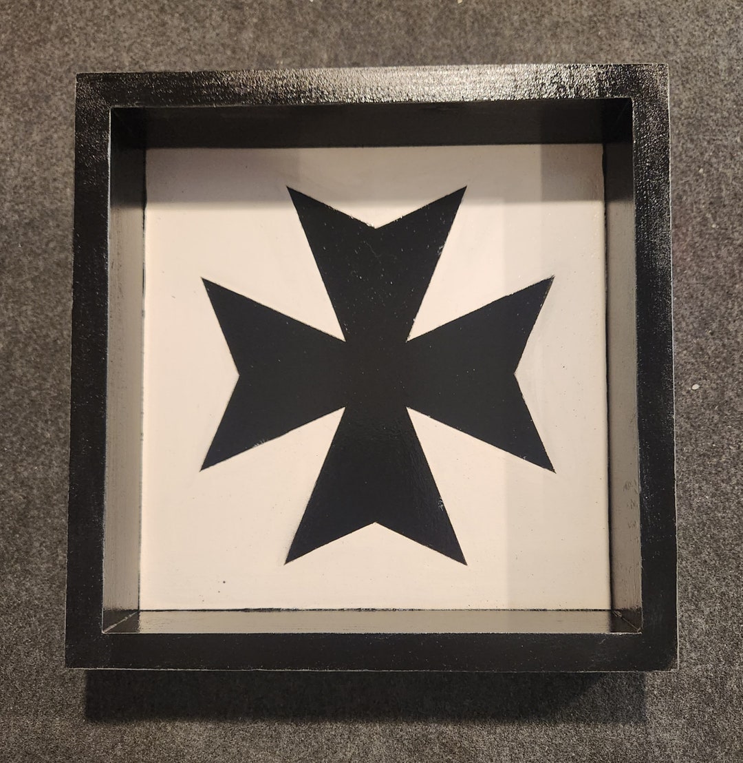 Black Templars Space Marine Hand Painted Dice Tray 8" X 8" Battle Size [made to Order] - Etsy