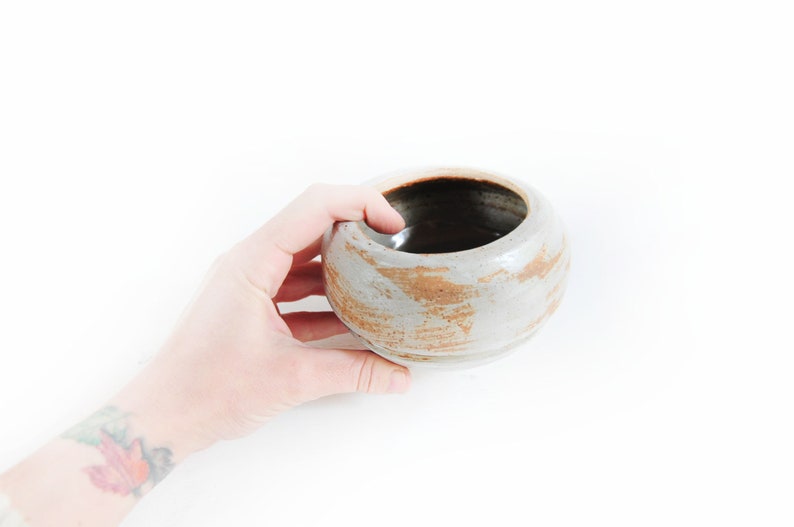 Miss Kendall: Vintage Pottery Planter - Etsy