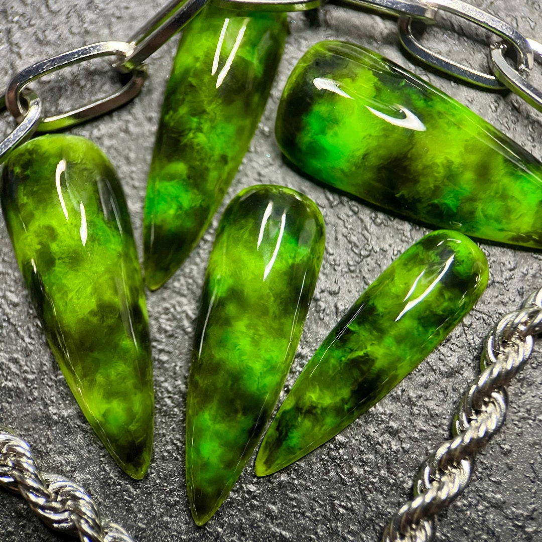 TARTARUS Neon Green & Black Smoke Camo Tortoiseshell Marble Press on ...