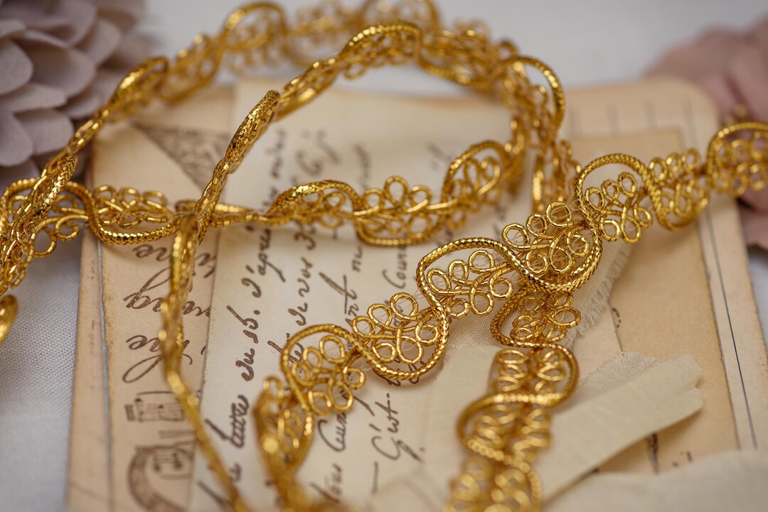 9ft Gold Trim, 1/2"w, Vintage, Art Deco, Ornamental, Metallic Loop ...