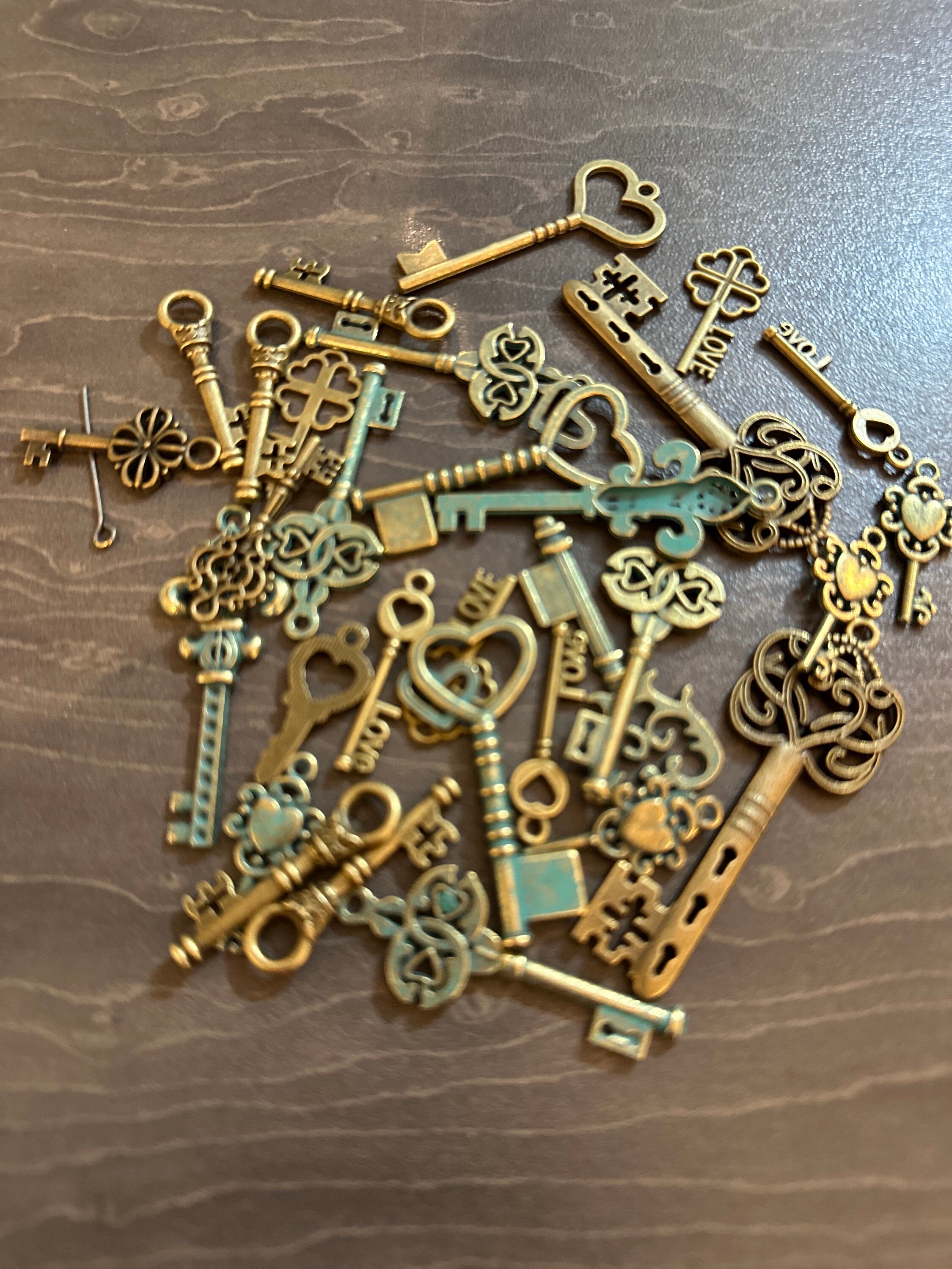 Hogwarts Sweet Hamper Plus Free Gringotts Key to the Vault and ...