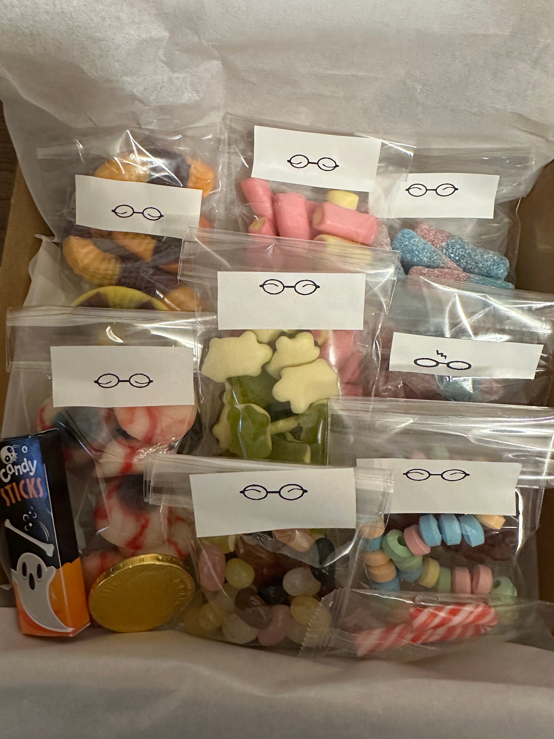 Hogwarts Sweet Hamper Plus Free Gringotts Key to the Vault and ...