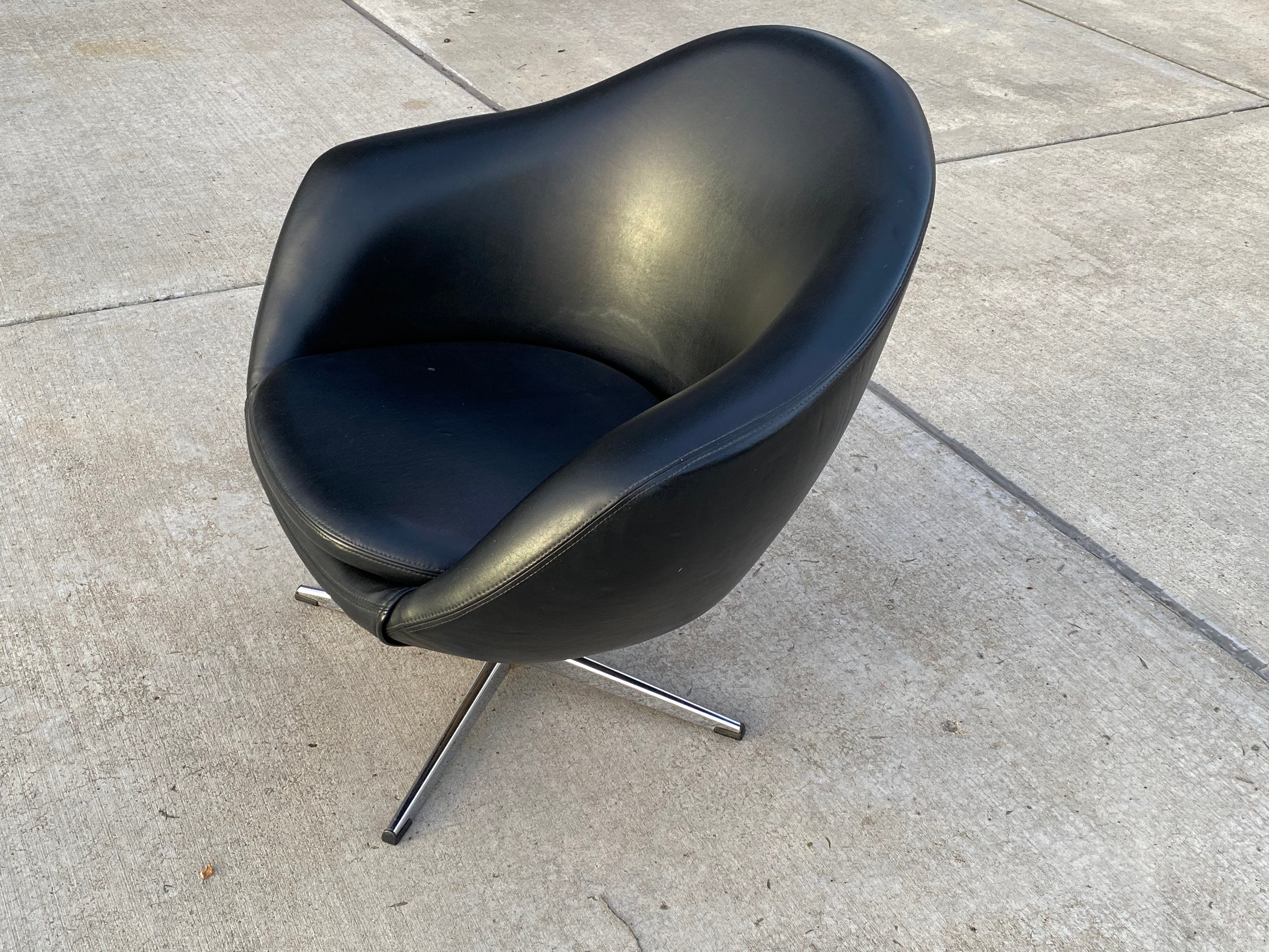 Overman Pod Lounge Chair - Etsy