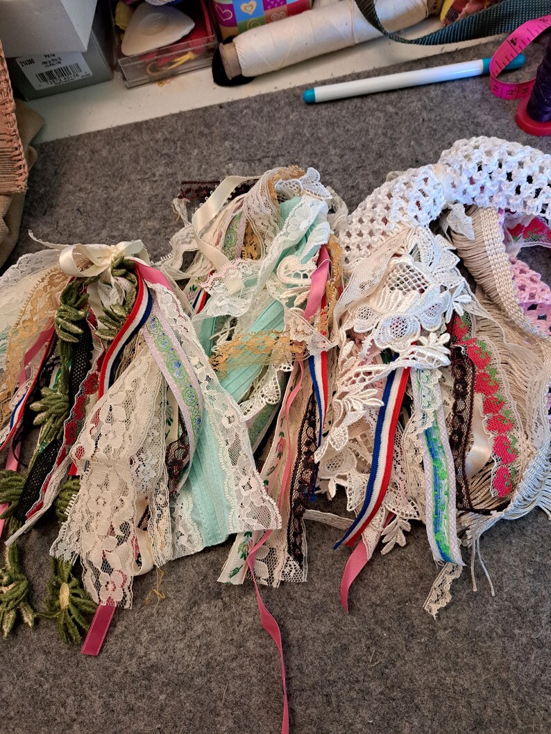 Vintage Lace Pieces 12-14" - Etsy