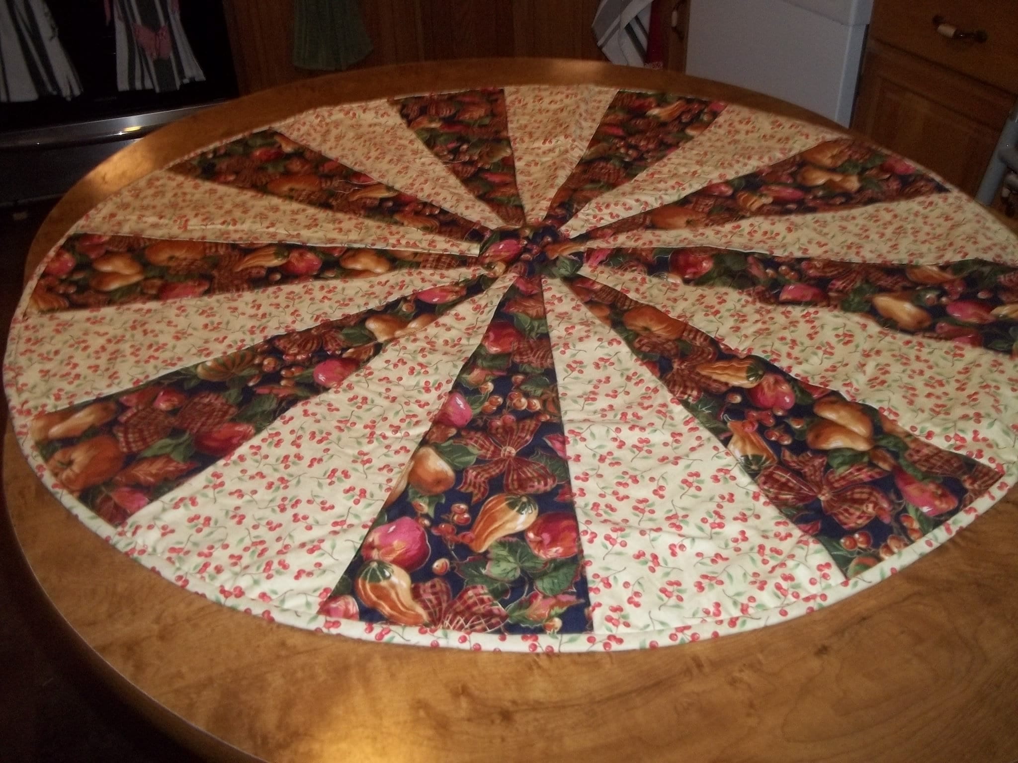 Fall Quilted Table Topper, Scarf - Etsy