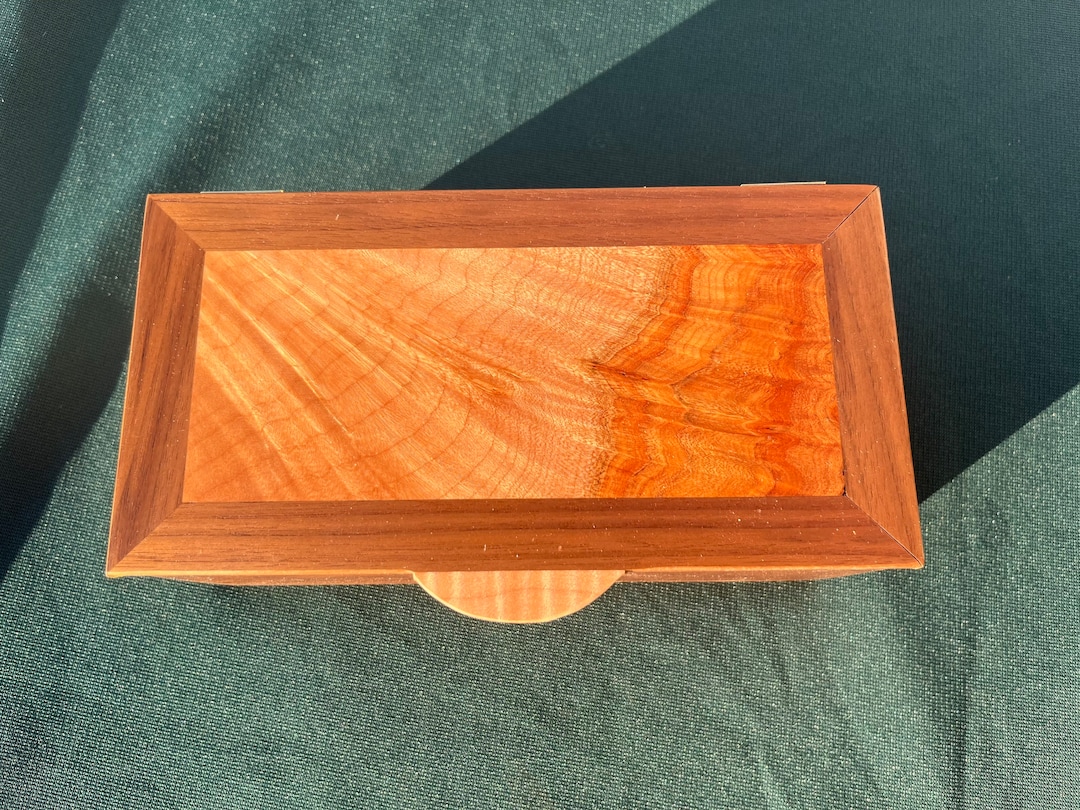 Walnut and Spalted Maple Burl Keepsake Box #16 - Etsy