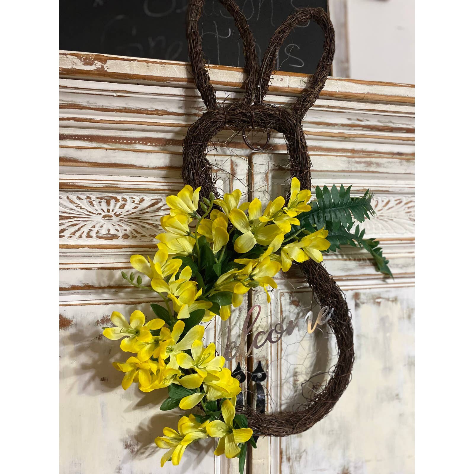 Bunny Wreath, Spring Wreath, Door Hanger, Easter Decor, Home Decor ...