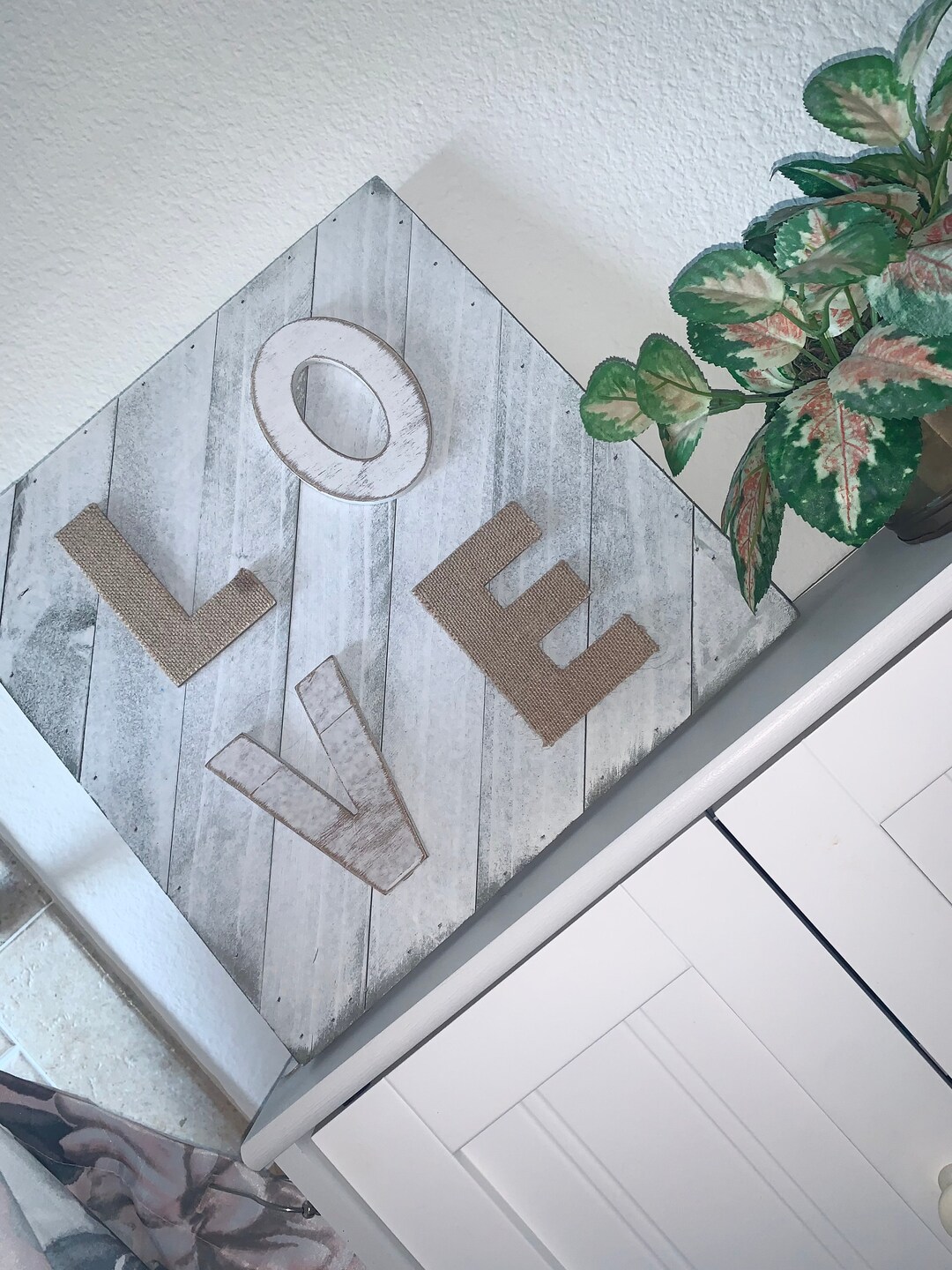 Wooden Love Sign Wooden Sign Love Valentines Day - Etsy.de