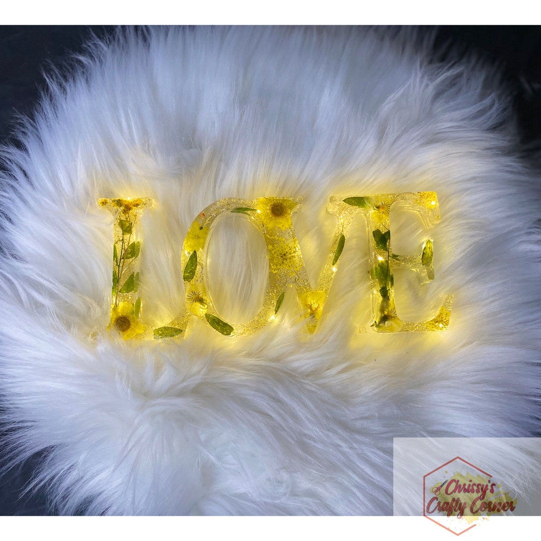 Light up Love Sign - Etsy