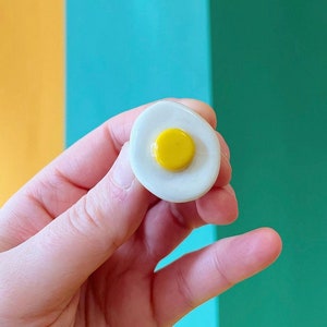 Sunny-side up Egg Pin, Brooch, Food Jewelry, Food Pin, Mini Food Brooch ...