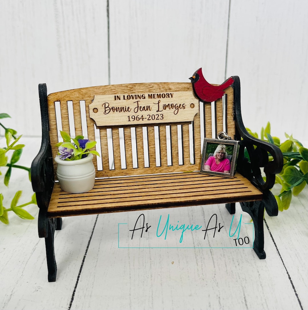 Personalized Memorial Park Bench Keepsake, Memorial Display for Lost ...