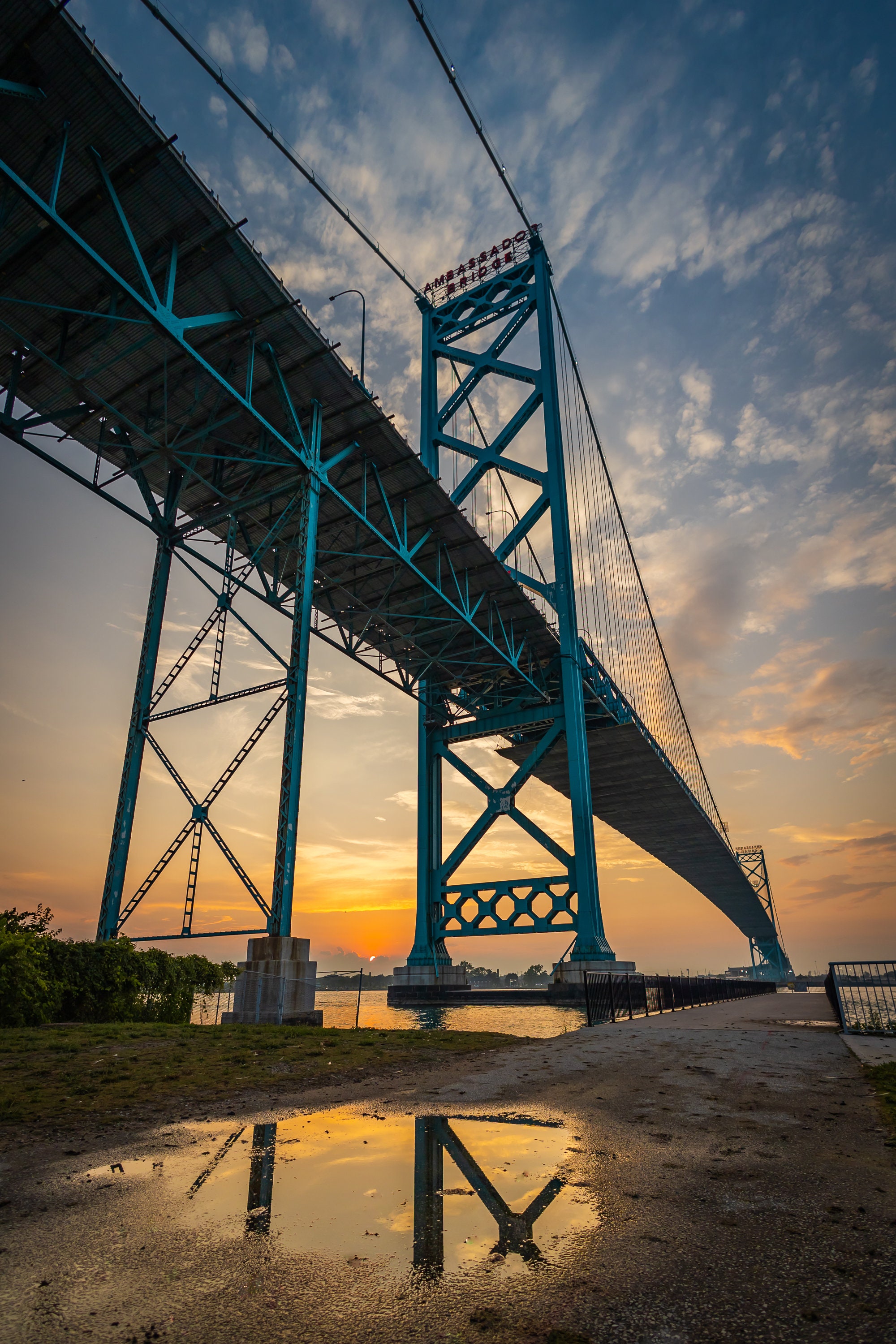 Ambassador Bridge at Sunset | Bridge Reflection |windsor Ontario ...