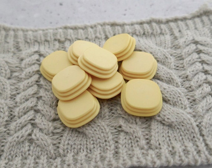Stacked Yellow Buttons, 22mm 7/8 Inch Retro Rounded Square Pale Yellow ...