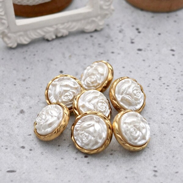 15 Matching Buttons - Etsy