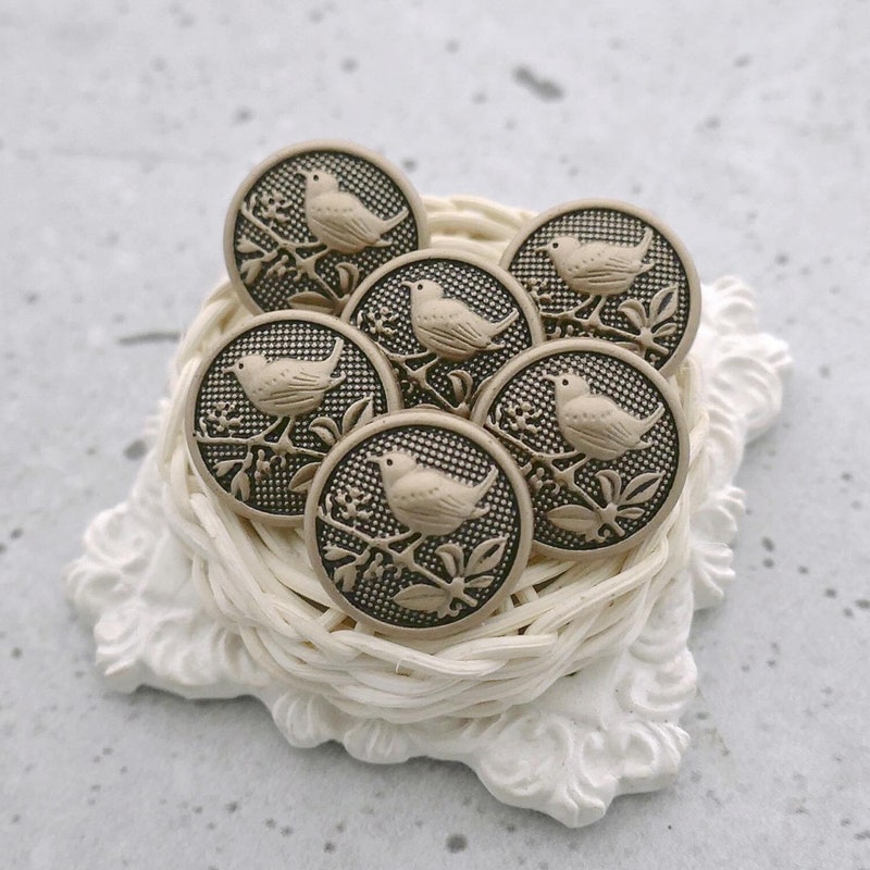 Bird Sewing Buttons - Etsy