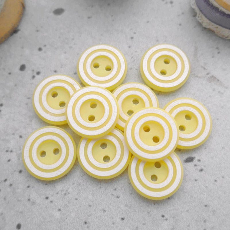 15 Matching Buttons - Etsy