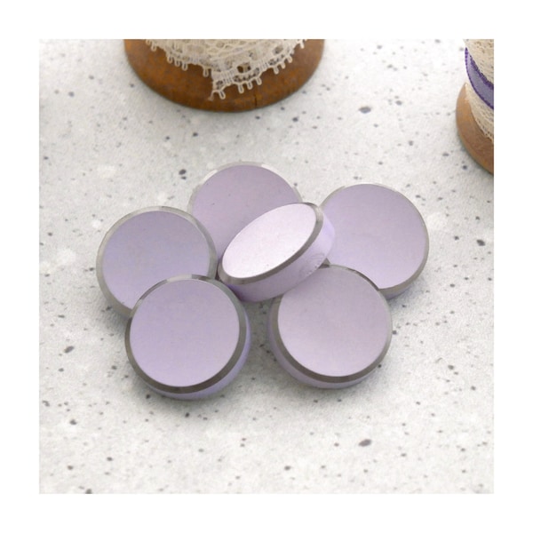 Light Purple Buttons - Etsy