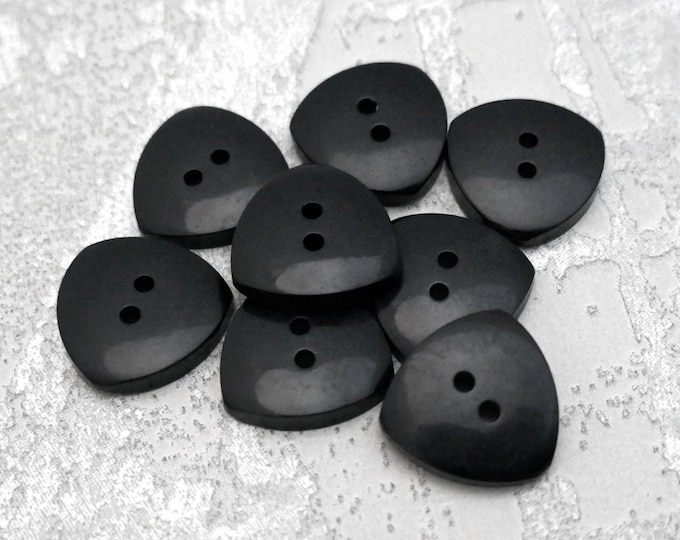 Black Triangular Buttons, 16mm 5/8 in - Small Satin Black Triangle Sew ...