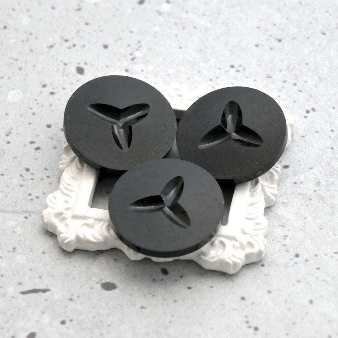 Carved Black Shank-buttons, ≈27mm 1.06 Inch - Mod Floral Licorice-black ...
