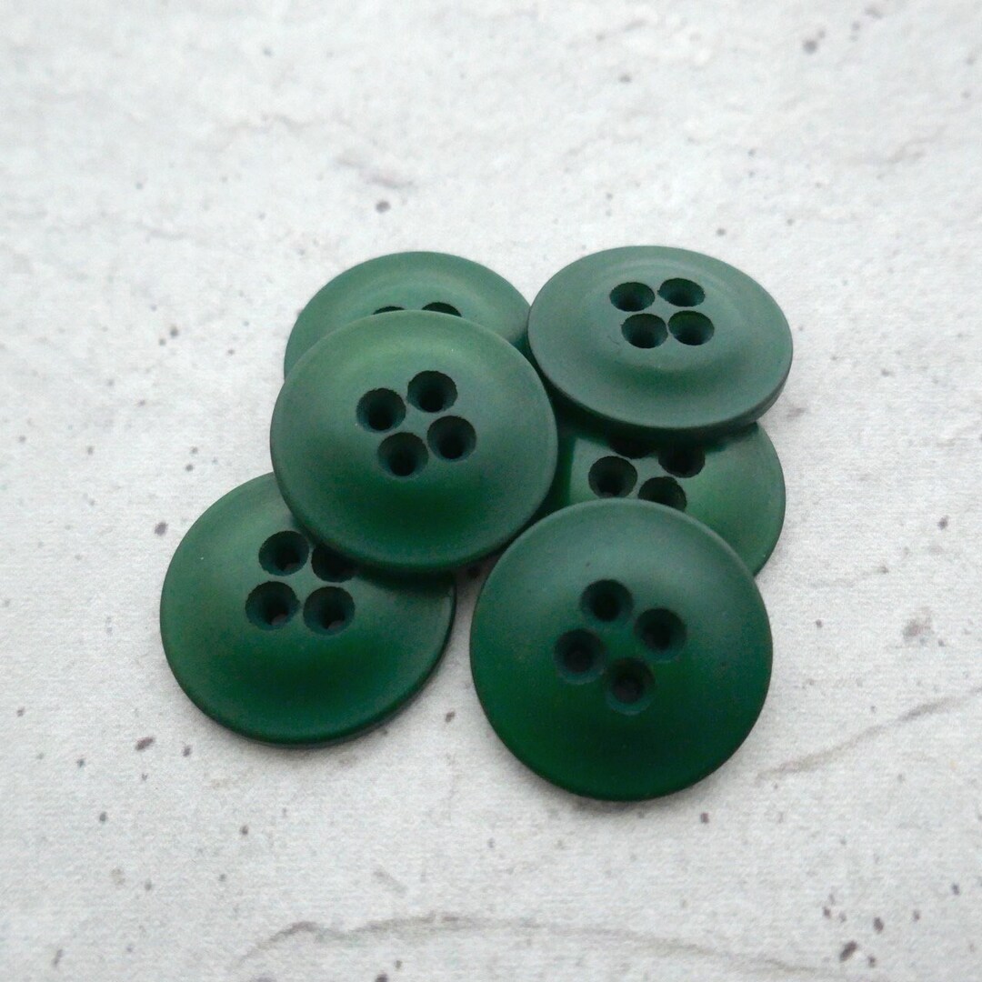Mod Green Buttons, 28mm 1-1/8 Inch - Pine Green Ufo-shape Sew-through ...