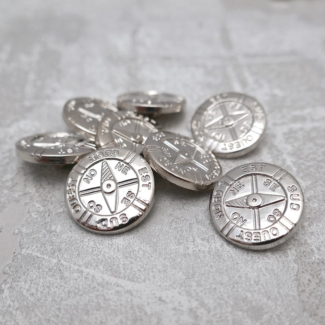 Silver Compass Buttons, 20mm .78 Inch - Engraved Shiny Silver Plastic ...